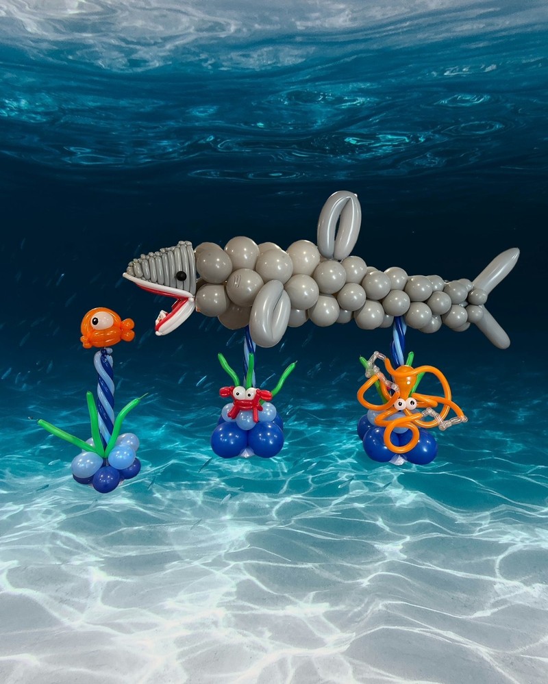 Brennan's Balloon Animals - Let's Twist!